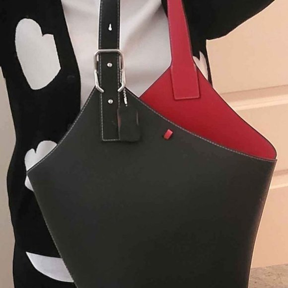 Maison de Beaute’ Marseille | Bags | Twotone Leather Tote Bag By Maison ...